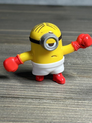 2019 Boxing Boxer Stuart 2" McDonald's Minion Figure Despicable Me Rise ...