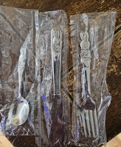 New ONEIDA Community Stainless Beatrix Potter PETER RABBIT Spoon Fork ...