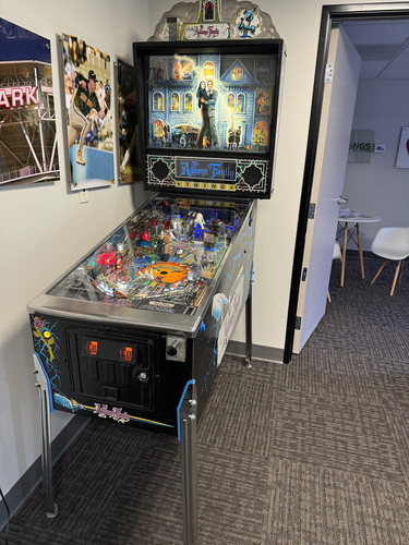 Addams Family Pinball Machine Bally 1991, Excellent condition with many ...