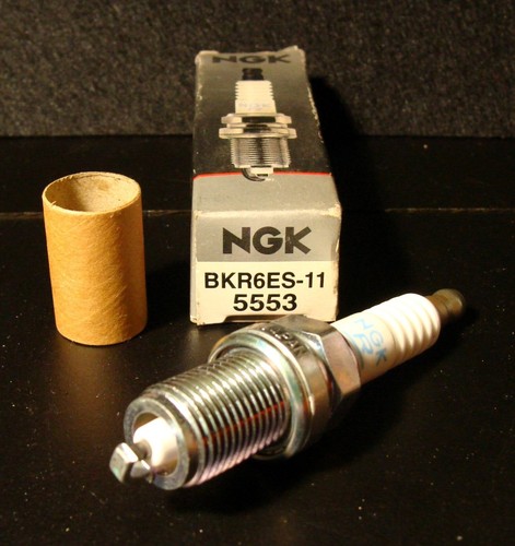 1-NEW NGK Standard Resistor Spark Plug Made in Japan 5553 BKR6ES-11 | eBay