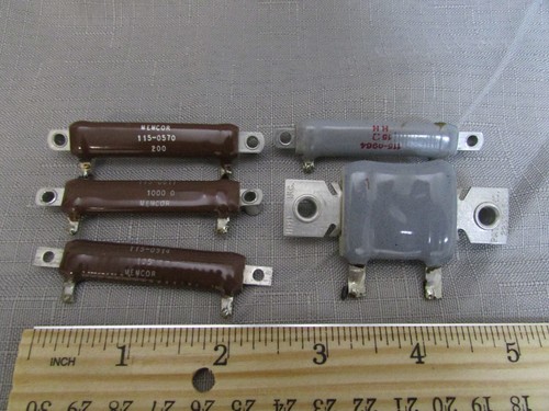 5 Assorted Power Resistors 1.5 - 15- 200 - 1000 - Unknown Ohms Flat ...