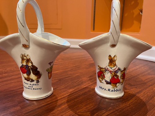 VINTAGE Peter Rabbit Decorative Vase Set of 2 for Living Room, Ceramic ...