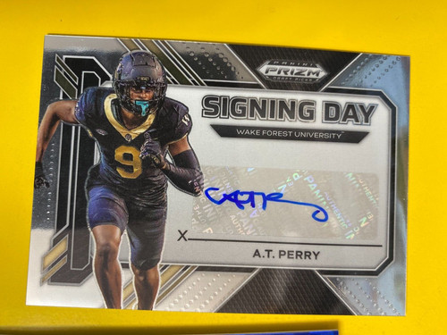 RS17717 2023 Panini Prizm Draft Picks Signing Day A.T. Perry AUTOGRAPH ...