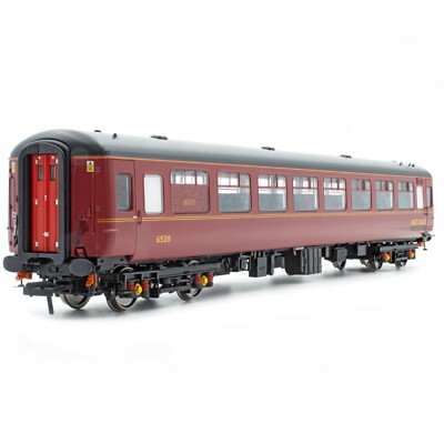 OO Gauge Model Railway Coaches for sale | eBay