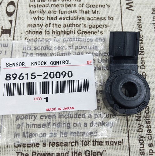 OEM DENSO Engine Knock Sensor for Toyota Corolla Matrix Camry Sienna ...