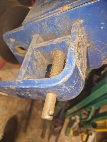 Record pipe & conduit tube bender spring loaded locking pin for pipe ...