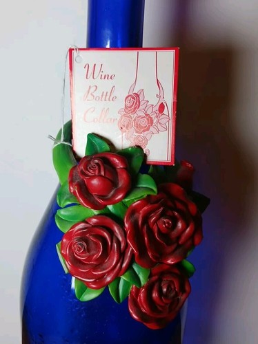 Wine Bottle Collar by Ganz NEW with Tags Red Roses | eBay