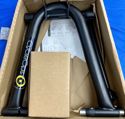 CycleOps 9903 Magneto Trainer - Magnetic Resistance, Adjustable ...