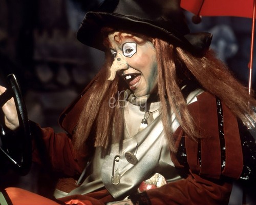 8x10photo of actress Billie Hayes (Witchiepoo) from H.R. Pufnstuf. | eBay