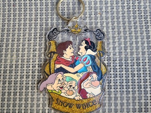 Vtg. 80's BRABO Disney Snow White Prince Charming Keychain Dopey Grumpy ...