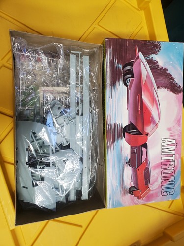 AMT AMTRONIC Futuristic Multi Duty Vehicle 1/25 Scale Plastic Model Kit ...