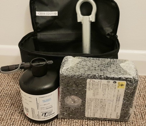 Toyota emergency puncture repair kit Genuine | eBay