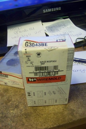 Wiremold G3043BE Duplex Receptacle Cover / 3000 Series Raceway, Gray | eBay