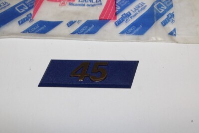 Emblèmes et ornements pour carrosserie d'automobile Fiat | eBay