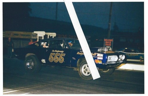 1960s NHRA Drag Racing-Ken Montgomery's 555-'68 SS/B Hemi Cuda vs ...