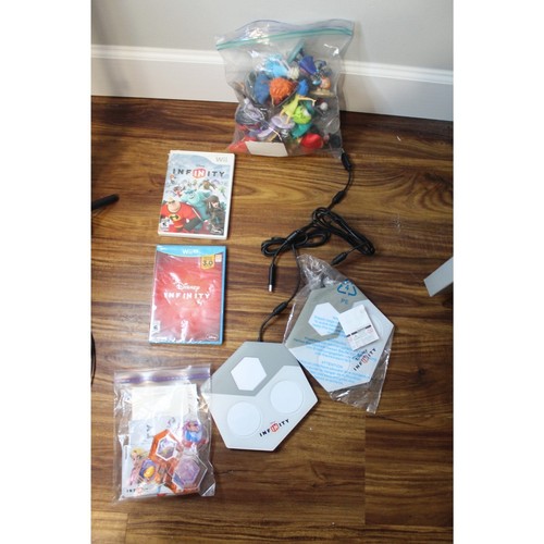 Wii Disney Infinity Bundle with 2 Bases 2 Games Plus Figurine Lot | eBay
