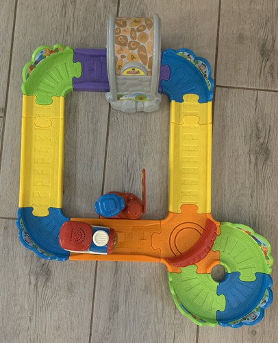 VTech Go! Go! Smart Wheels Choo-Choo Train Playset With Train Engine ...