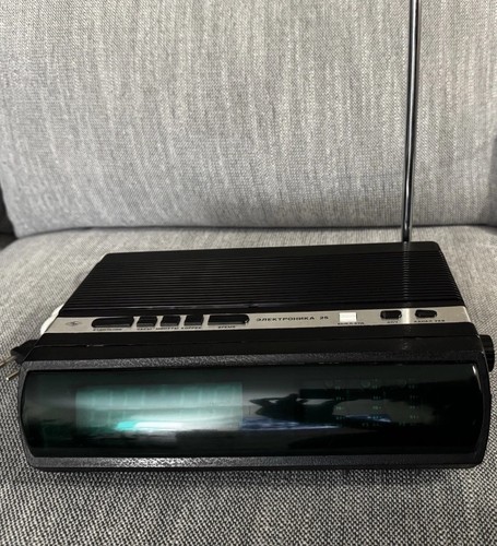 Vintage Soviet Elektronika Alarm Clock & Radio USSR VFD Display 220V ...