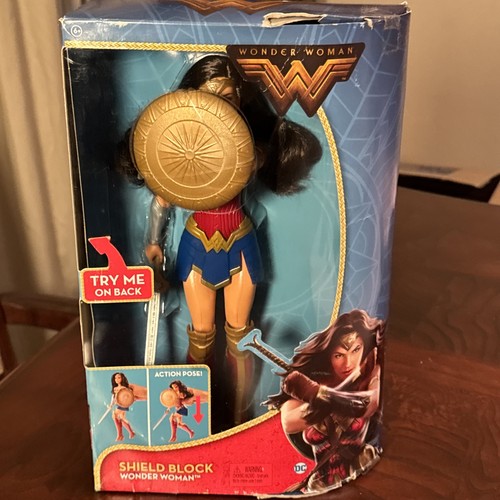 💥💥DC Comics Shield Block Wonder Woman Movie Doll Action Figure Gal ...