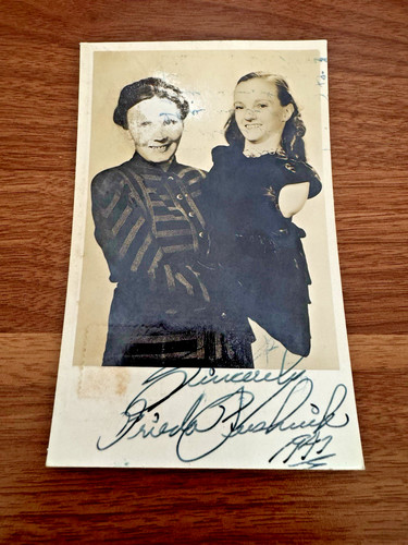 1947 Postcard of Frieda Pushnik — Signed — Rare Sideshow / Vaudeville ...