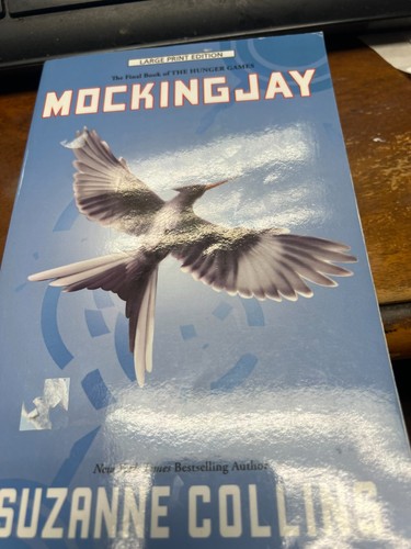 Mockingjay Paperback Large Print Edition Book Suzanne Collins The ...