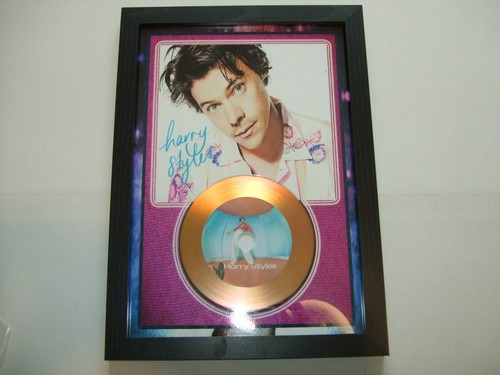 HARRY STYLES SIGNED AUTOGRAPH FRAMED 1 DISPLAY | eBay