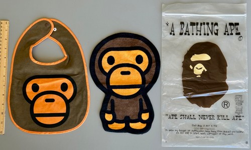 New Unused A BATHING APE BABY MILO Bib Reversible + Washcloth w/ Bag ...