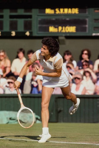 Tennis Virginia Wade Of Gb Serves To Peanut Louie Old Sports Photo ...