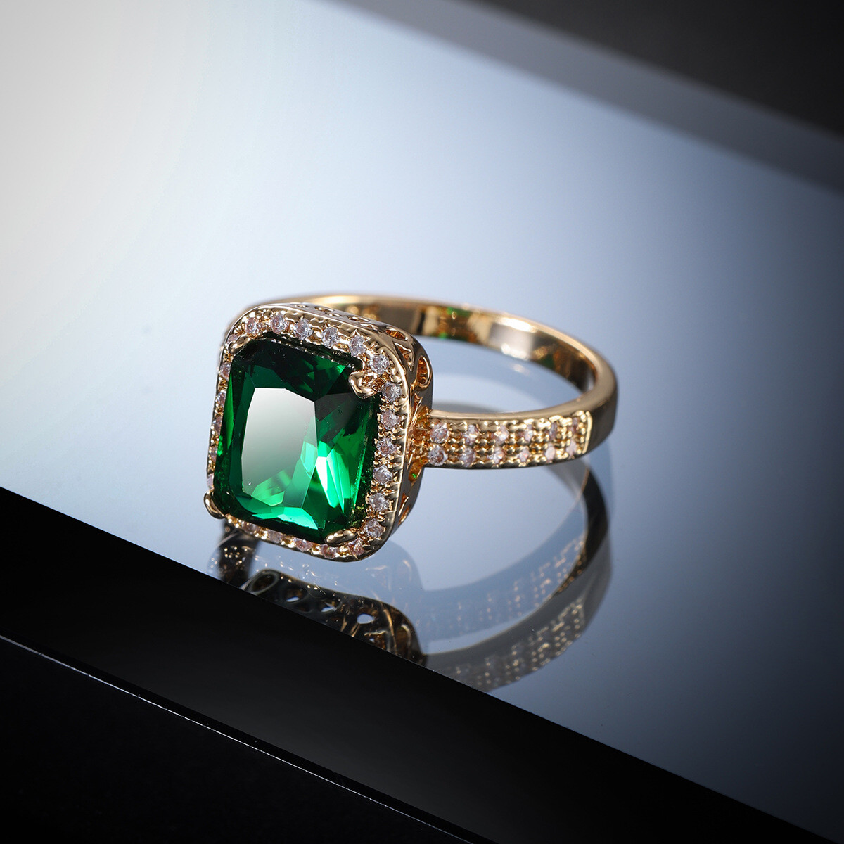 Anillos De Boda De Piedra Verde Anillo Sybil Oro 18K Esmeralda Y