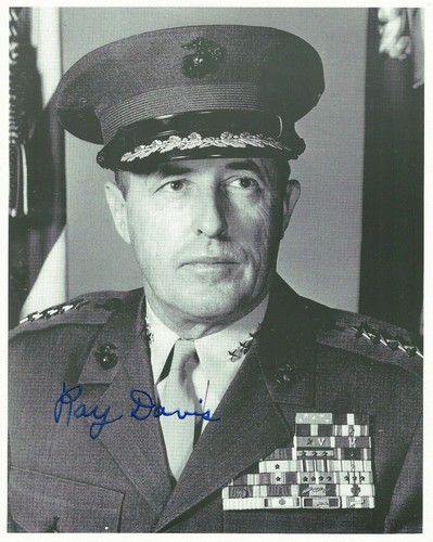 4 Star General Raymond Ray Gilbert Davis: Autographed Signed 8x10 Photo ...