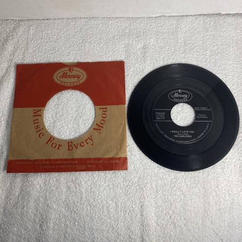 DOO-WOP GROUP 45 RPM - THE DANLEERS - MERCURY 71356 - "I REALLY LOVE ...
