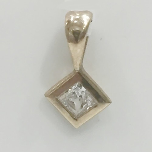 F2002-FP628 9CT GOLD BEZEL SET SQ CZ PENDANT 1 G | eBay Australia