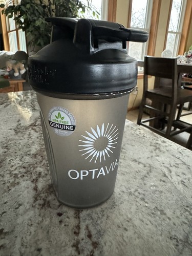 Optavia Blender Bottle with lid. 20oz. Gray. Plastic. BPA Free. Free ...