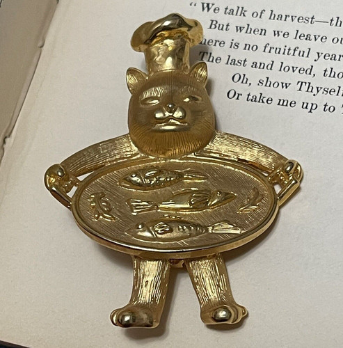 Vintage JJ Cat Chef Fishes On Platter Brooch Pin Gold Tone Whimsical ...