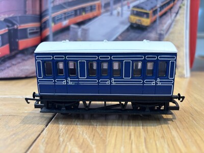 Hornby Caledonian Coaches for sale | eBay