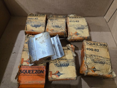 Lot of 6 Squeezon 490-82 connectors | eBay