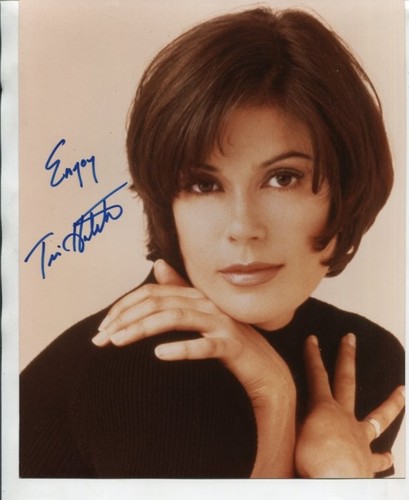 TERI HATCHER signed AUTOGRAPH 1942 | eBay