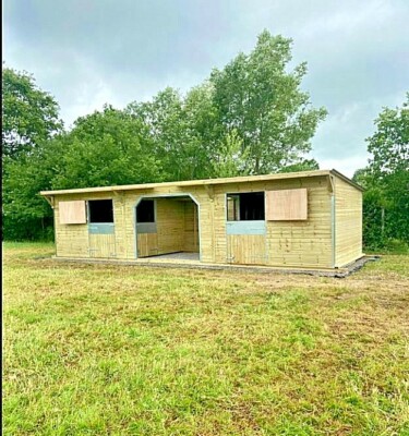 Stable Block for sale | eBay UK