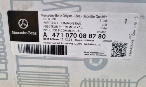 1 X New Genuine Mercedes Benz Injector W471 A4710700887 Actros ATEGO ...