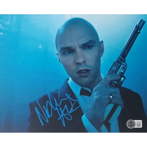 Nicholas Hoult Signed Photo #2 (8x10) | eBay