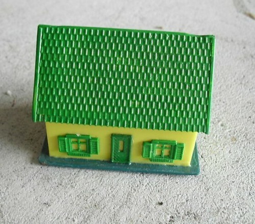 Vintage 1950s Hoffman HO Scale Small Cottage Building | eBay