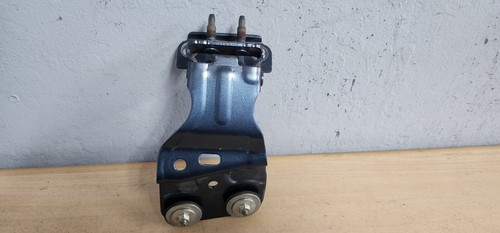 2016-2019 Toyota Highlander Rear Right Gate Hinge OEM 68810-0E250 ...