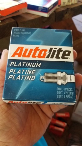 Autolite Platinum Spark Plugs - MPN AP3923 - Set of 4 Spark Plugs | eBay