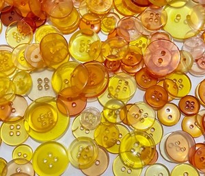 aussie_buttons_n_bits | eBay Stores