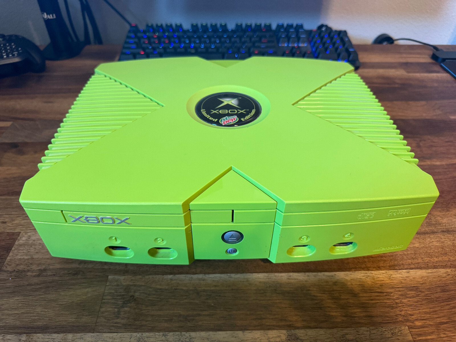 Microsoft Xbox [Mountain Dew Limited Edition] Value - GoCollect (microsoft-xbox-microsoft-xbox ...