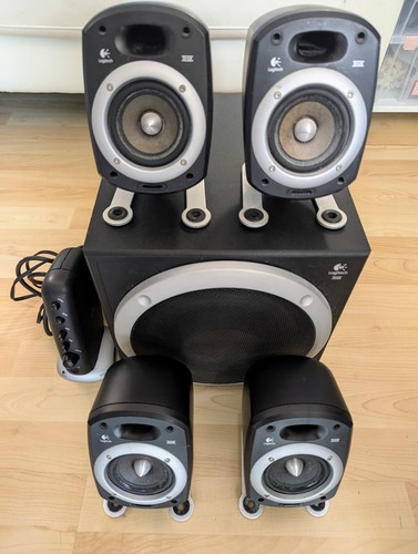 NICE! LOGITECH Z-560 THX 400 WATTS 4.1 SPEAKER SYSTEM - COMPLETE - 100% ...