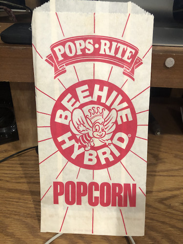Vintage BEEHIVE HYBRID Pops Rite Popcorn with Bee New-Old-Stock | eBay