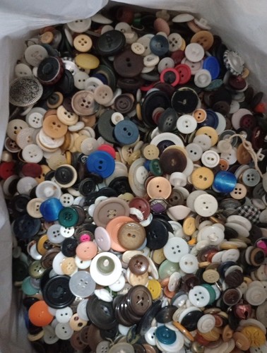 Antique Vintage Buttons Mixed Lot 15.5 Lbs Very Old Buttons Bakelite ...