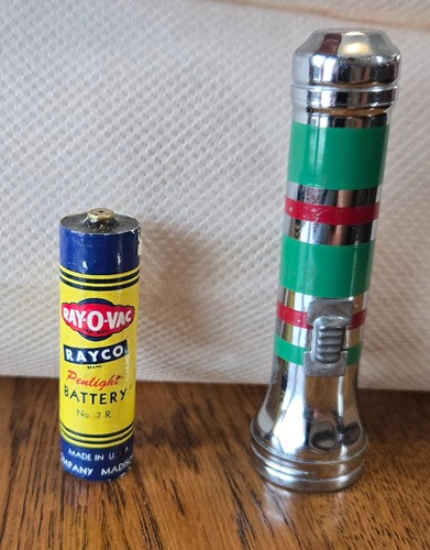 Vintage Tom Thumb Penlight Flashlight and vintage Ray-O-Vac Penlight ...