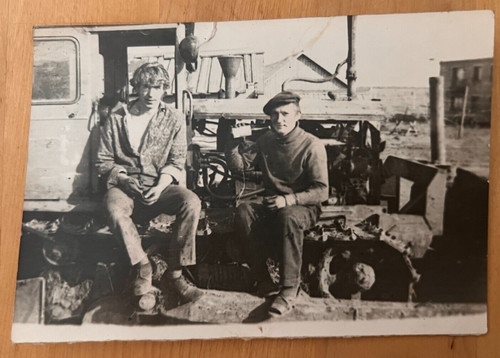 1960s Vintage Photo Workers Auto mechanic Guys Car Soviet people | eBay